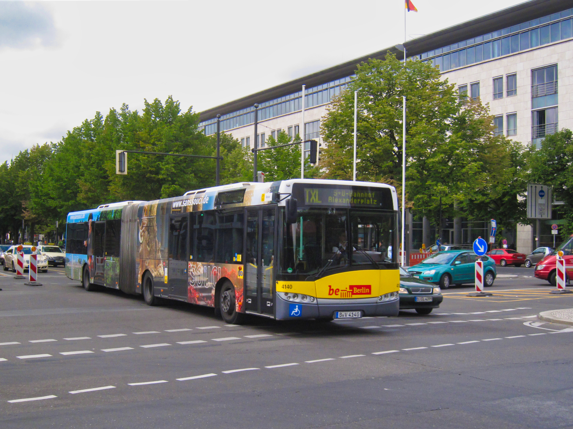 Suche Bilder vom Solaris GN05 4140 zu BVG Zeiten :: www.bahninfo-forum.de